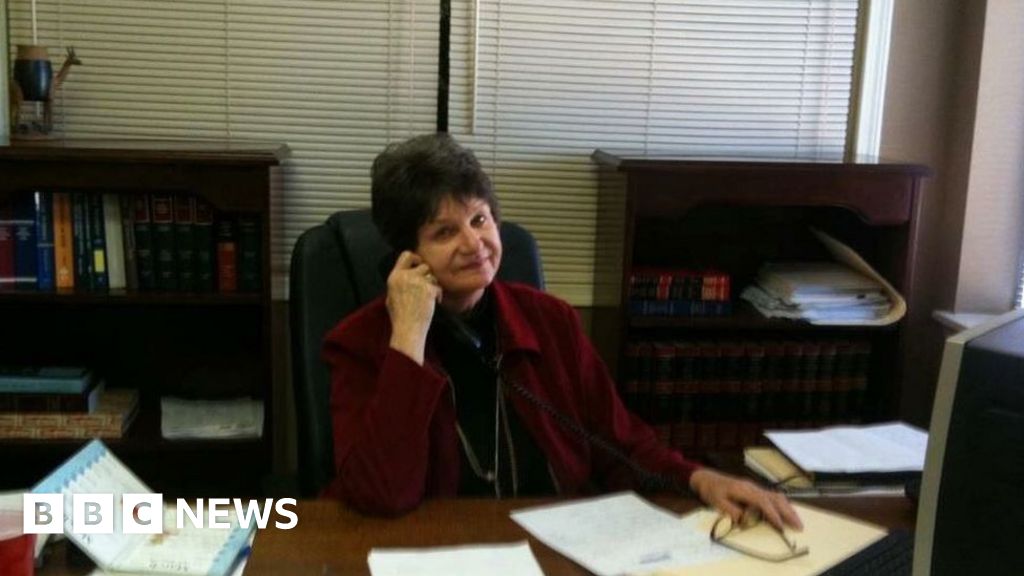 A lawyer at 61: Why it's never too late to switch careers - BBC News