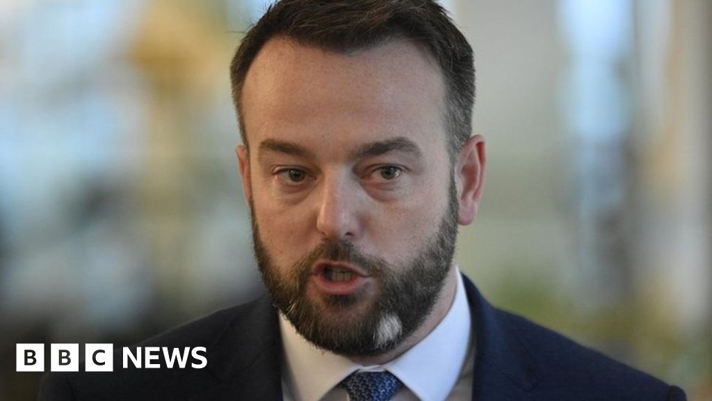 SDLP cancel conference as 'mark of respect' after DUP MLAs death - BBC News