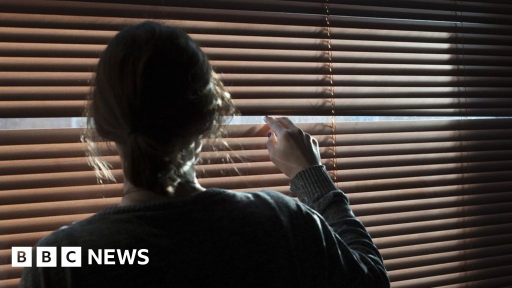Clare's Law: Sharp rise in domestic abuse history requests in Kent