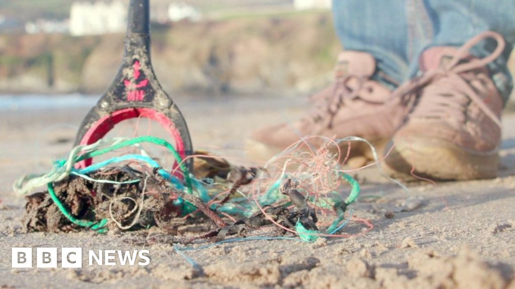 Plastic pollution: Beach Buddies making Isle of Man's 'world's cleanest ...