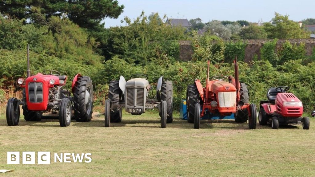 Lightning over Guernsey twice started tractor, farmer claims - BBC News