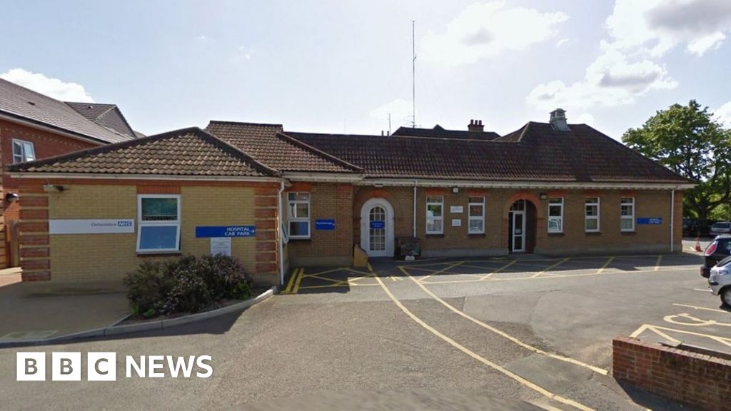Wantage Community Hospital to stay open - BBC News