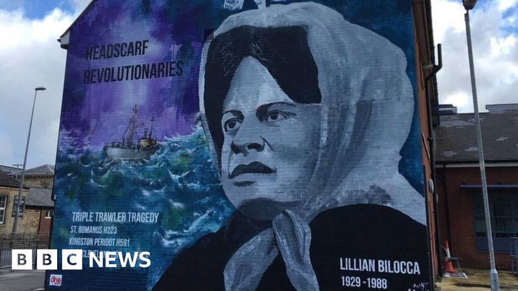 Hull mural honours trawler safety fighter Lillian Bilocca - BBC News