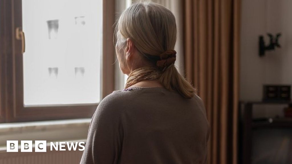 Sophie Law - Journalist Profile - Intelligent Relations