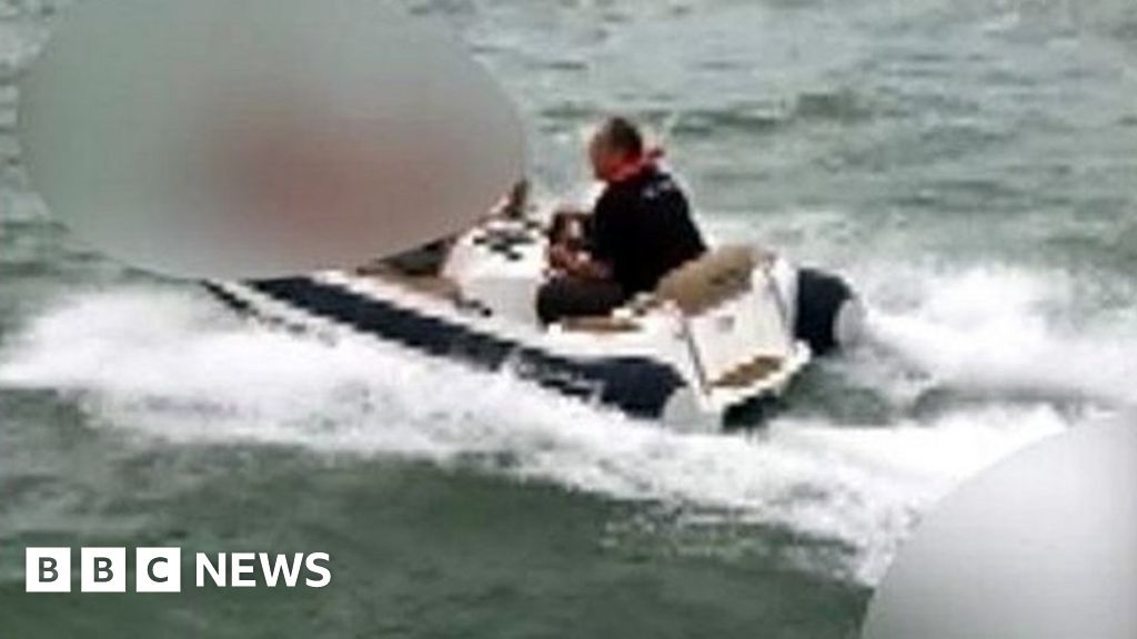 Footage shows RIB boat ahead of Osborne Bay crash death - BBC News