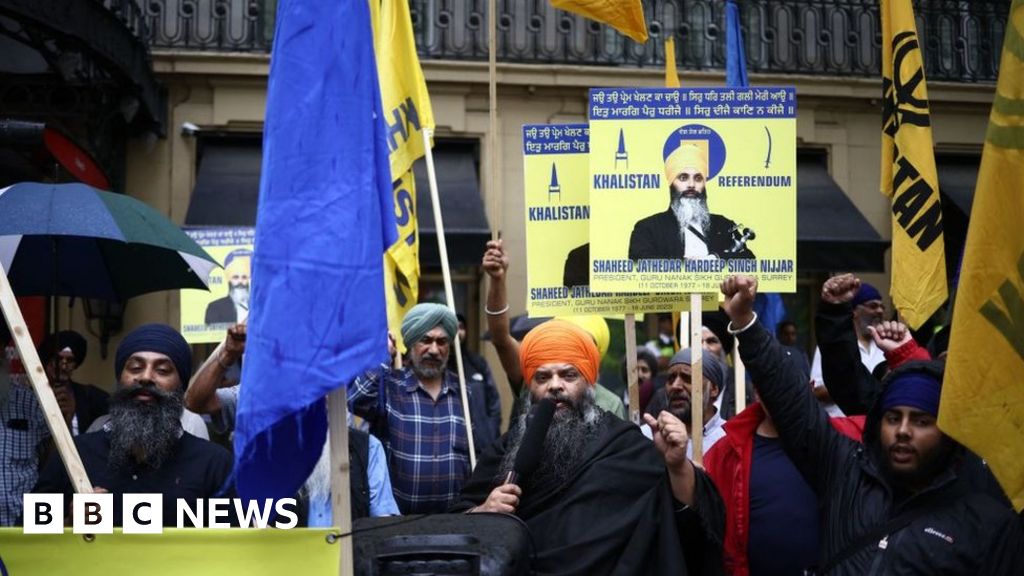 Sikhs fear for their safety, MPs tell minister