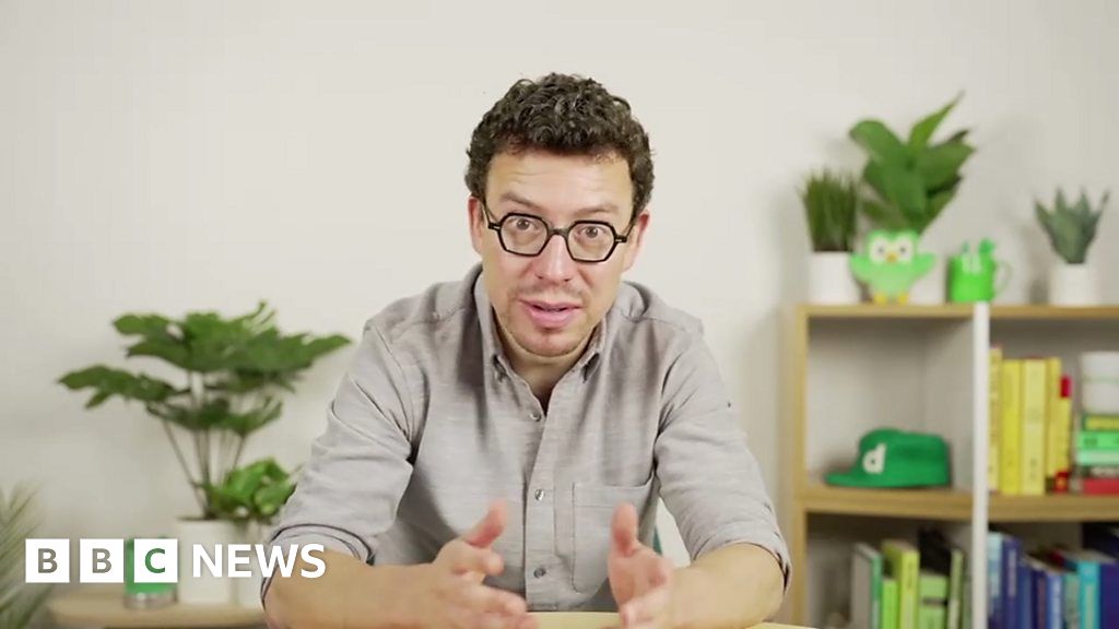 Duolingo boss Luis von Ahn discusses new maths app - BBC News