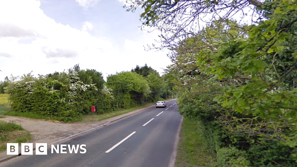 Motorcyclist seriously injured in Corse Land Rover crash