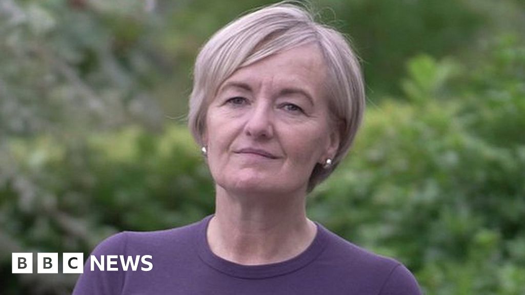 Sellafield 'whistleblower' fights £40,000 costs demand - BBC News