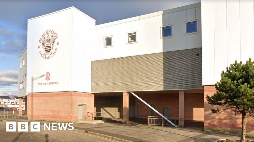 Blackpool FC submits plans for stand and community pitches - BBC News