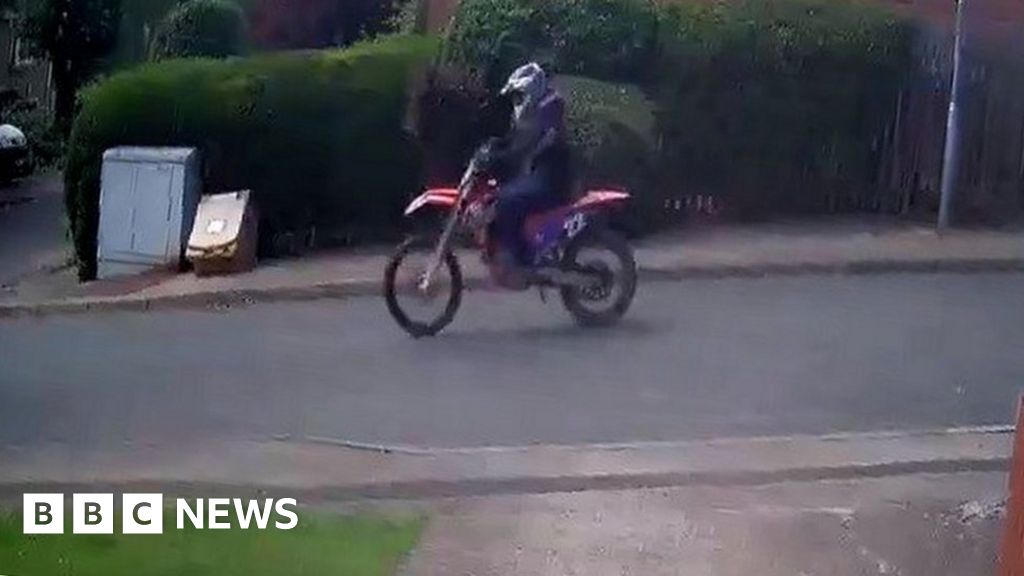 Wakefield: Image of biker shared after pedestrian hit in park - BBC News