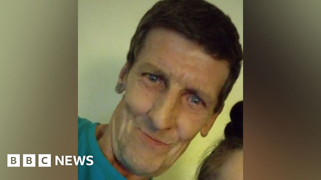 Alan Garbutt death: Guisborough victim scared of 17-year-old - BBC News