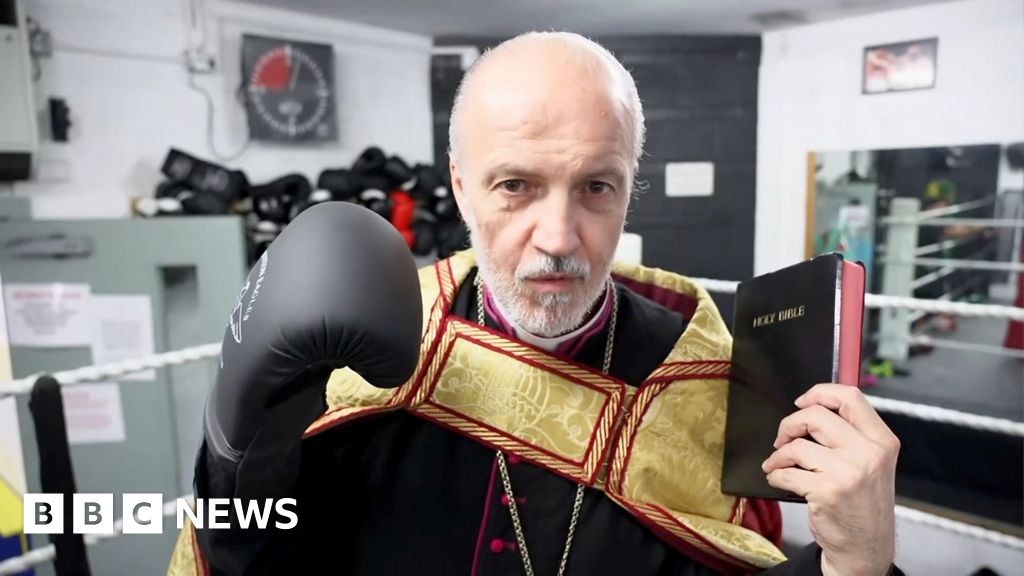 Boxing Bishop's youth club gets charity help after news report - BBC News