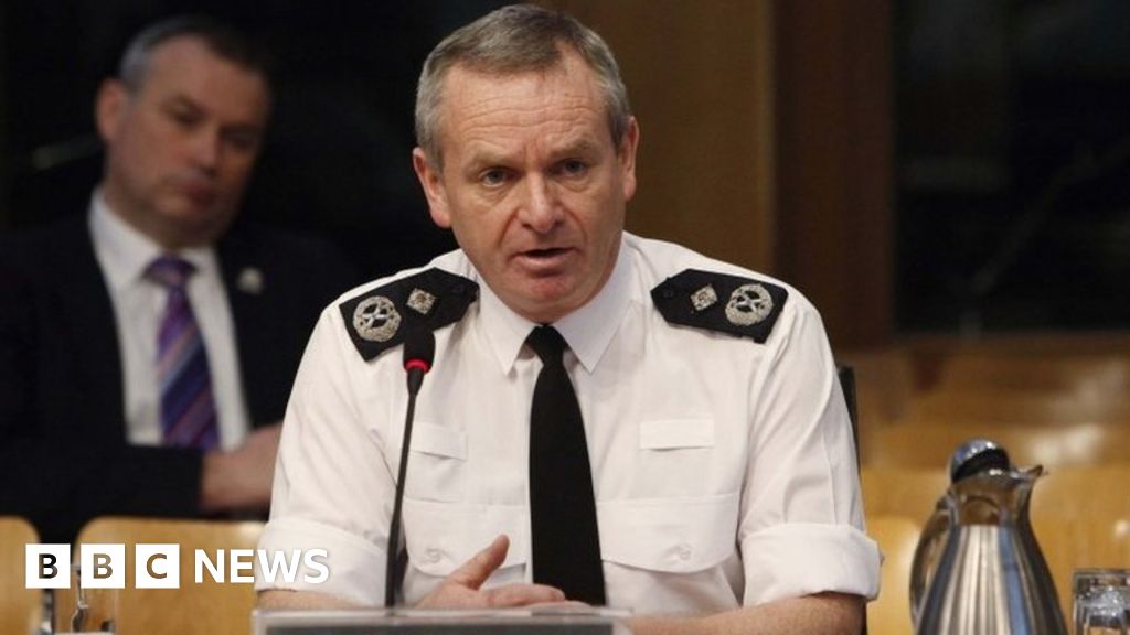 The police chief who stayed on to take the top job