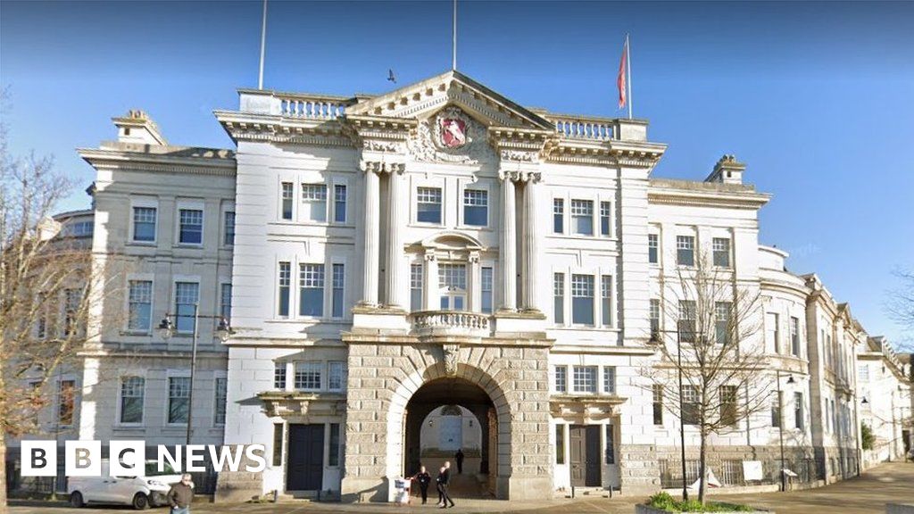Kent County Council grapples with predicted £43m overspend - BBC News