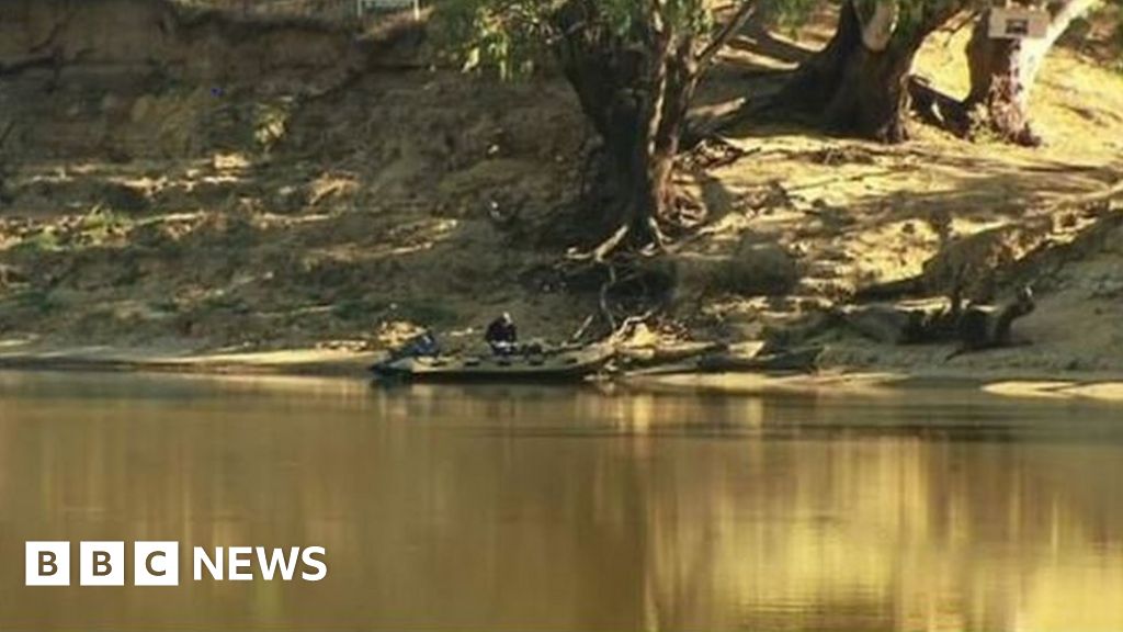 Days of anguish over a river tragedy in Australia - BBC News