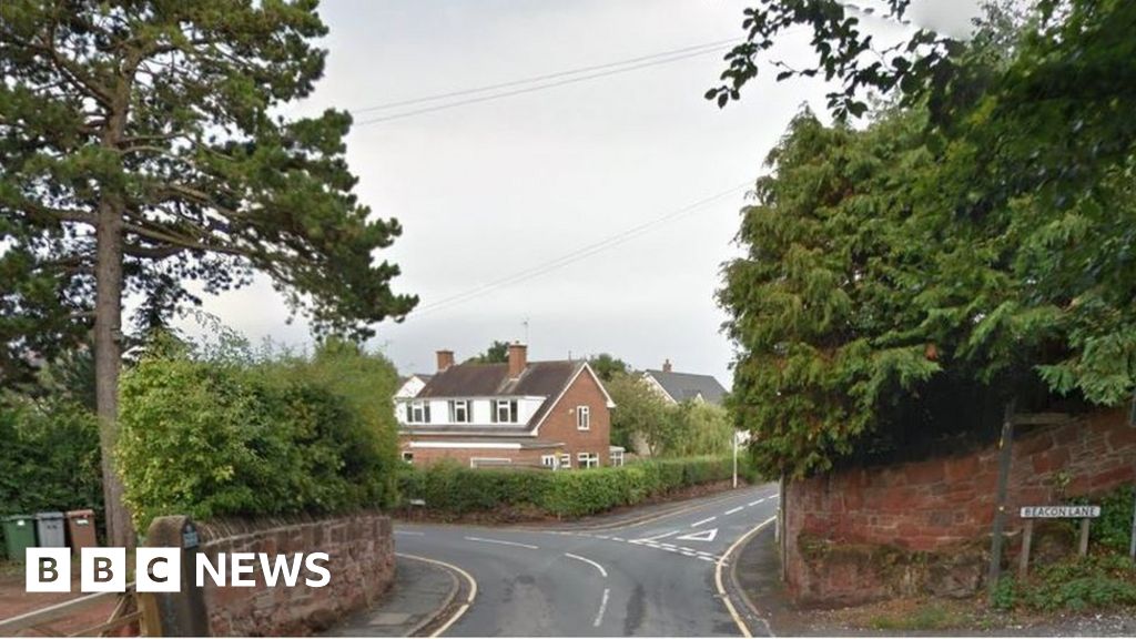 Police probe unexplained Heswall death - BBC News