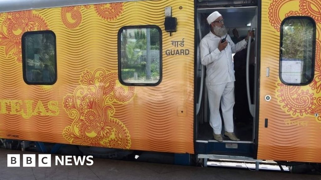 Inside India's new homemade luxury train - BBC News
