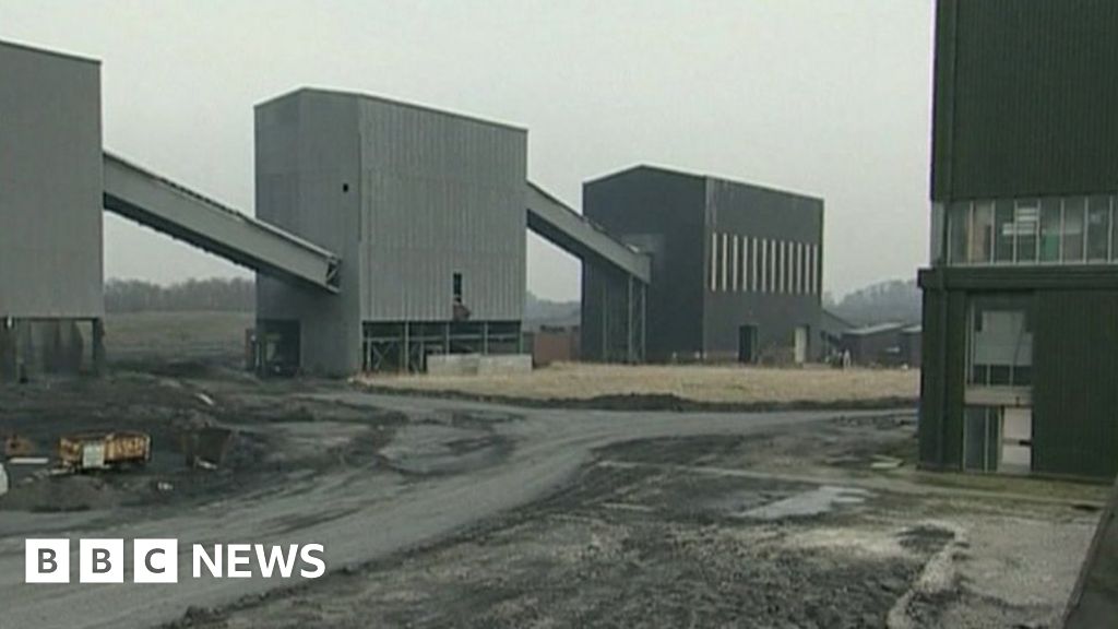 Pontefract's Prince of Wales colliery remembered in housing estate ...
