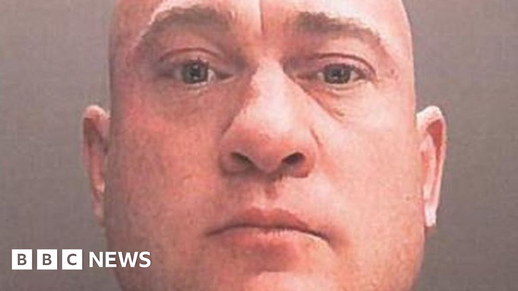 Drugs smuggler James Mulvey jailed for trafficking racket - BBC News