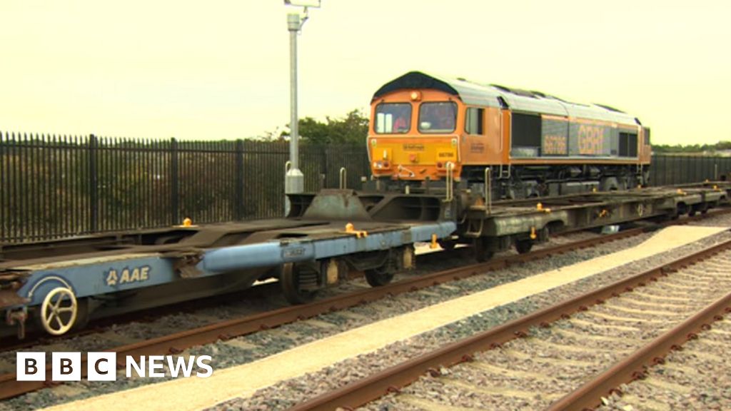 South Yorkshire rail hub officially opened by Princess Royal - BBC News