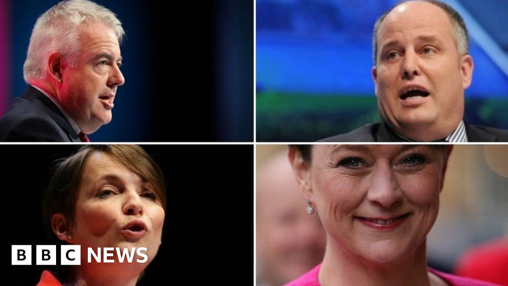New Year messages from Welsh political leaders - BBC News
