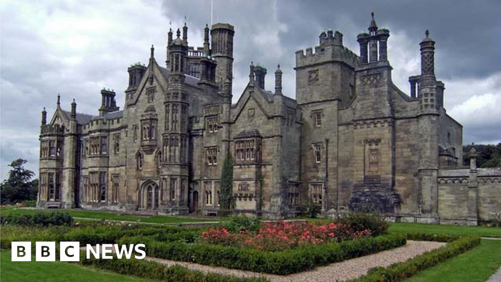 Margam Country Park turbine restoration to power estate - BBC News