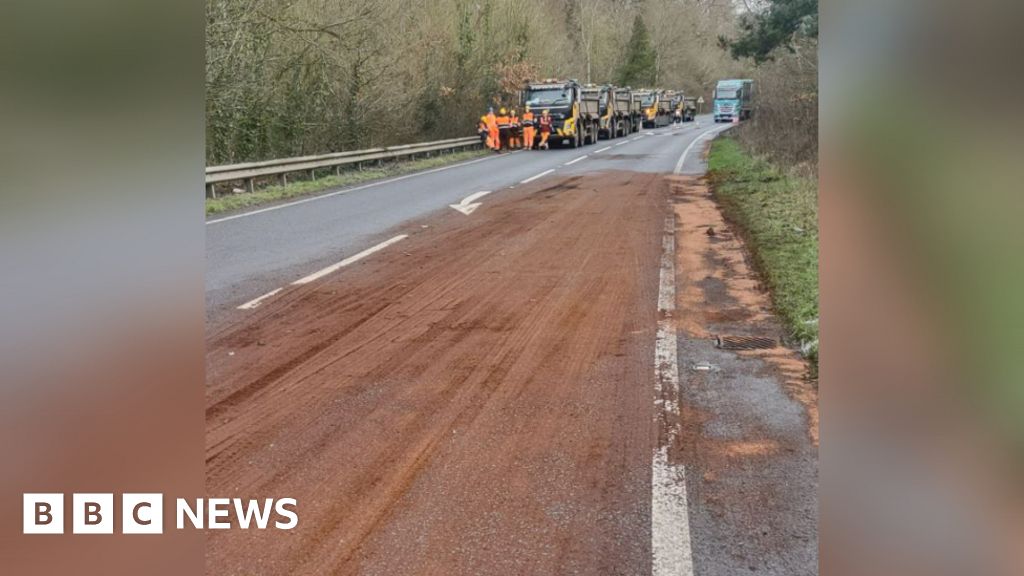 Driver airlifted after Somerset crash between car and lorry