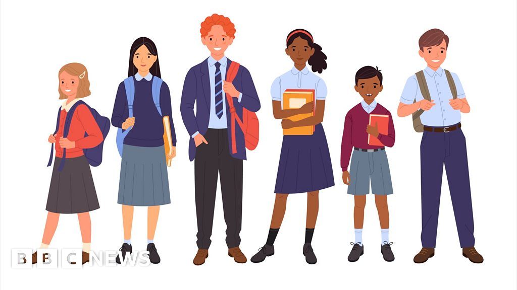 Back to school: Berkshire charity provides free uniforms - BBC News