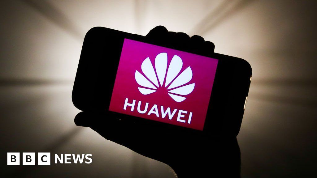 Huawei: BT says 'impossible' to remove all firm's kit in under 10 years