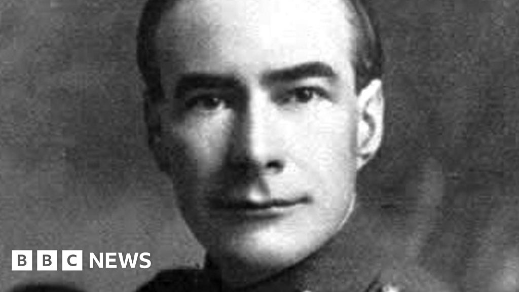 Liverpool's volunteers who fought in the Easter Uprising - BBC News