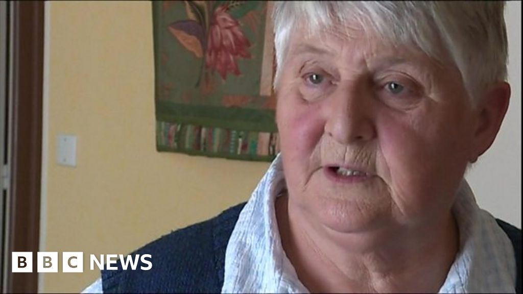 France church attack: Nun describes horror - BBC News