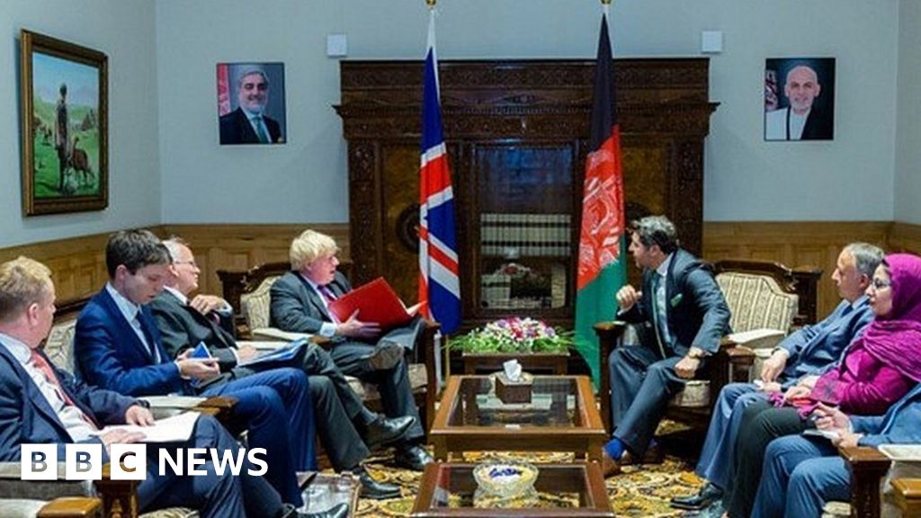 Boris Johnson: Security focus to controversial Afghan trip - BBC News