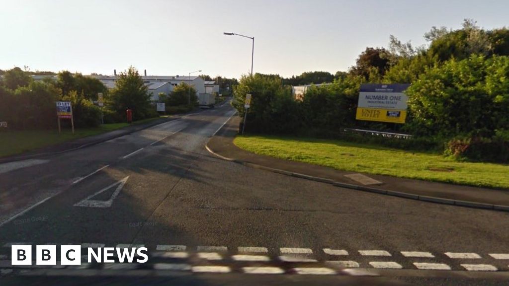 Whitley Bay biker Chris Limerick dies a month after crash - BBC News