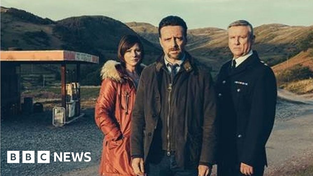Bafta Cymru nominations headed by Hinterland and Sherlock - BBC News