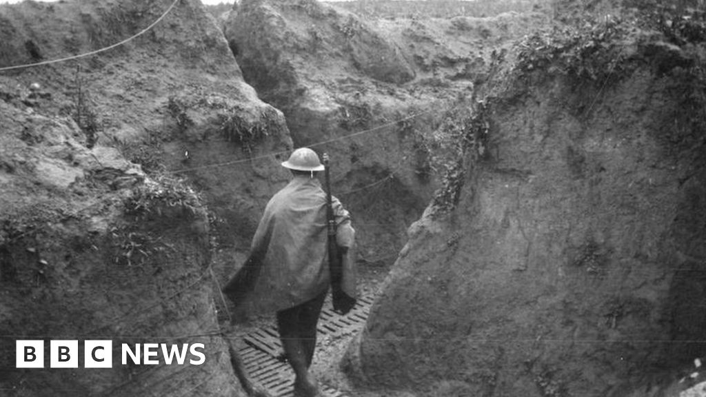 War bulletin: Battle of Mametz Wood imminent - BBC News