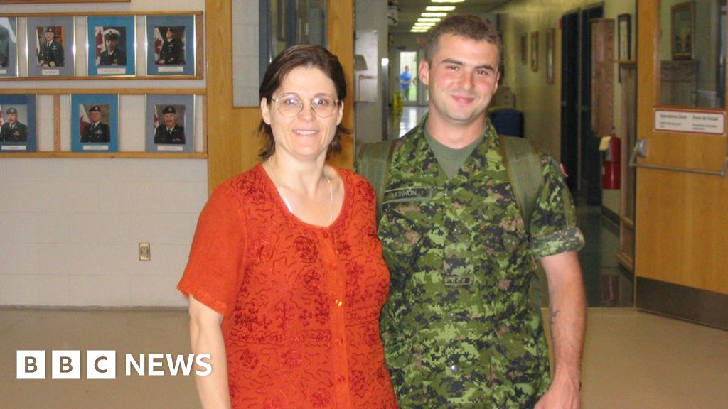 Silver Cross Mother: Parent of soldier who died by suicide gets Canada ...