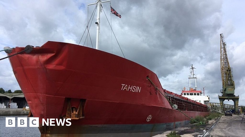 Sharpness Docks detained cargo ship crew 'drank seawater'