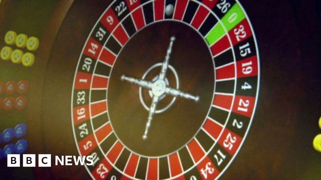 Glasgow betting shop exclusion trial begins - BBC News