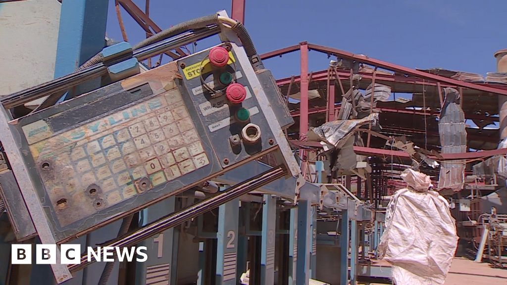UK-made bomb 'destroyed Yemen factory' - BBC News