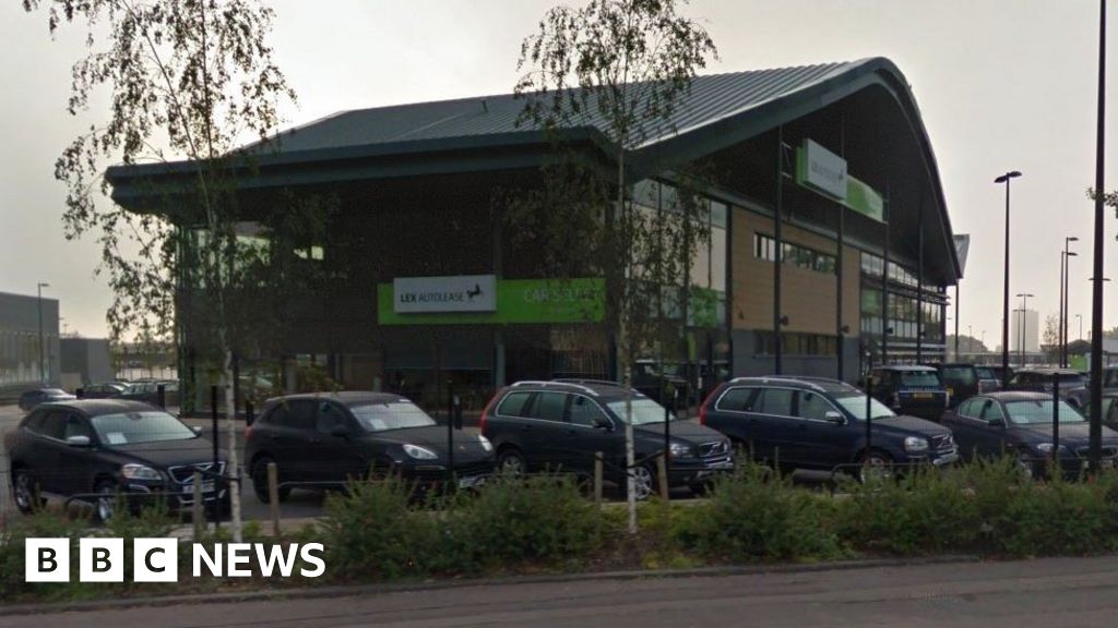 Lex Autolease vehicle leasing company jobs at risk - BBC News