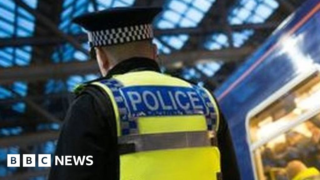 Police appeal after teenager sexually assaulted on train