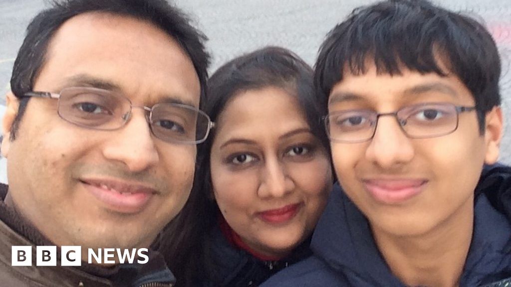 Covid: Remembering Sabeen through her recipes - BBC News