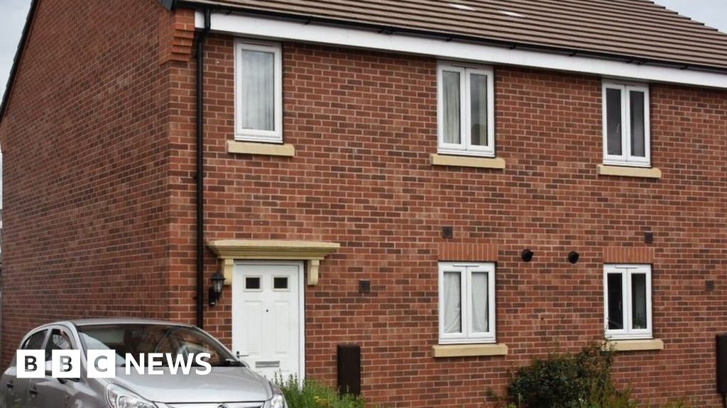 Oldbury 'murder-suicide': Husband suspected affair