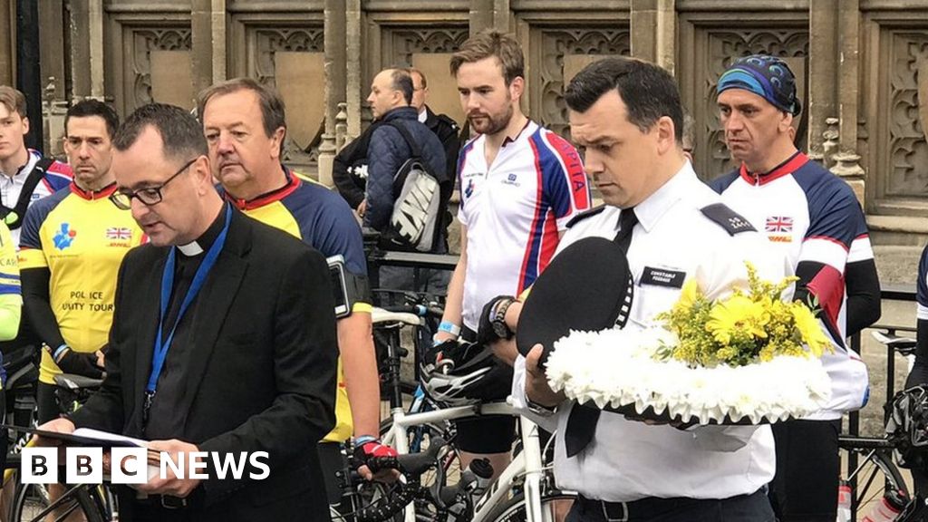 Police Unity Tour remembers fallen colleagues - BBC News