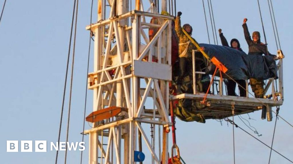 Kirby Misperton fracking protest camp dismantled - BBC News