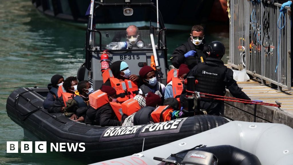 Borders Bill: Post-Brexit overhaul of asylum rules unveiled