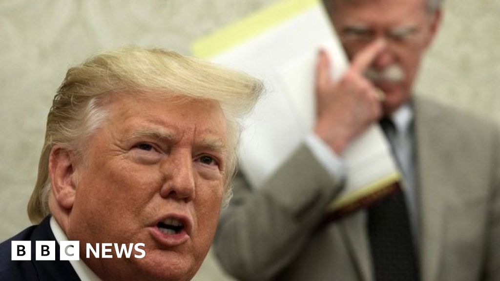 Trump considers new tax cut to boost US economy