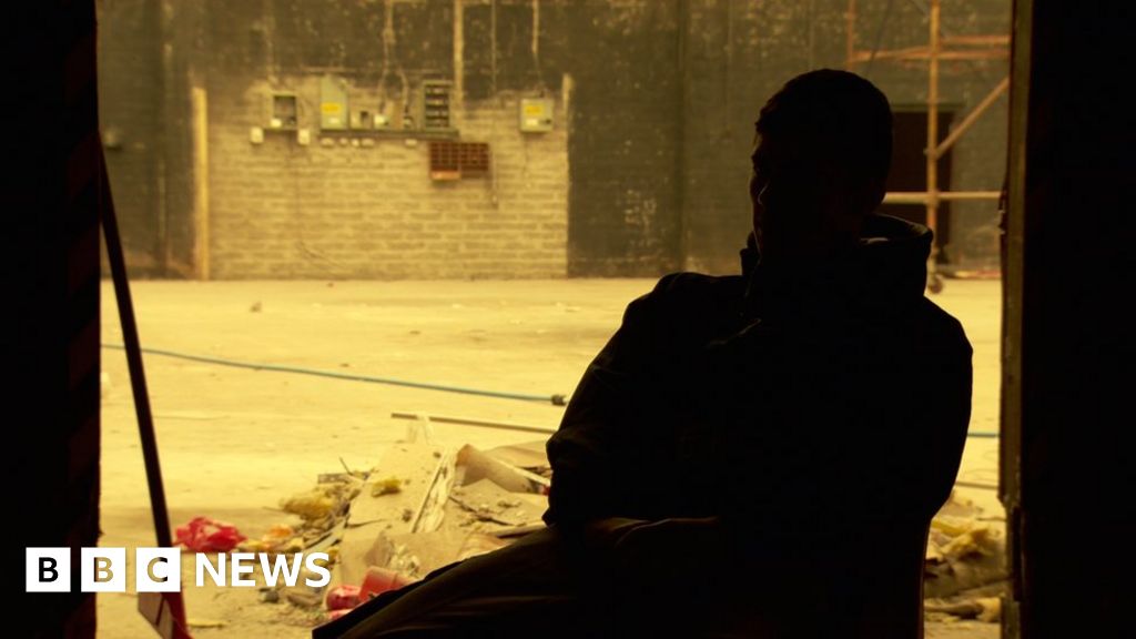 Former drug user says prescription drug abuse is 'wrecking lives' - BBC ...