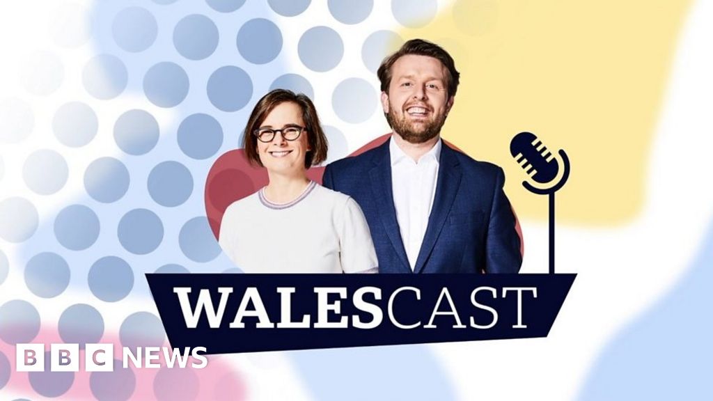 Wales politics: The Walescast team reviews the past year - BBC News